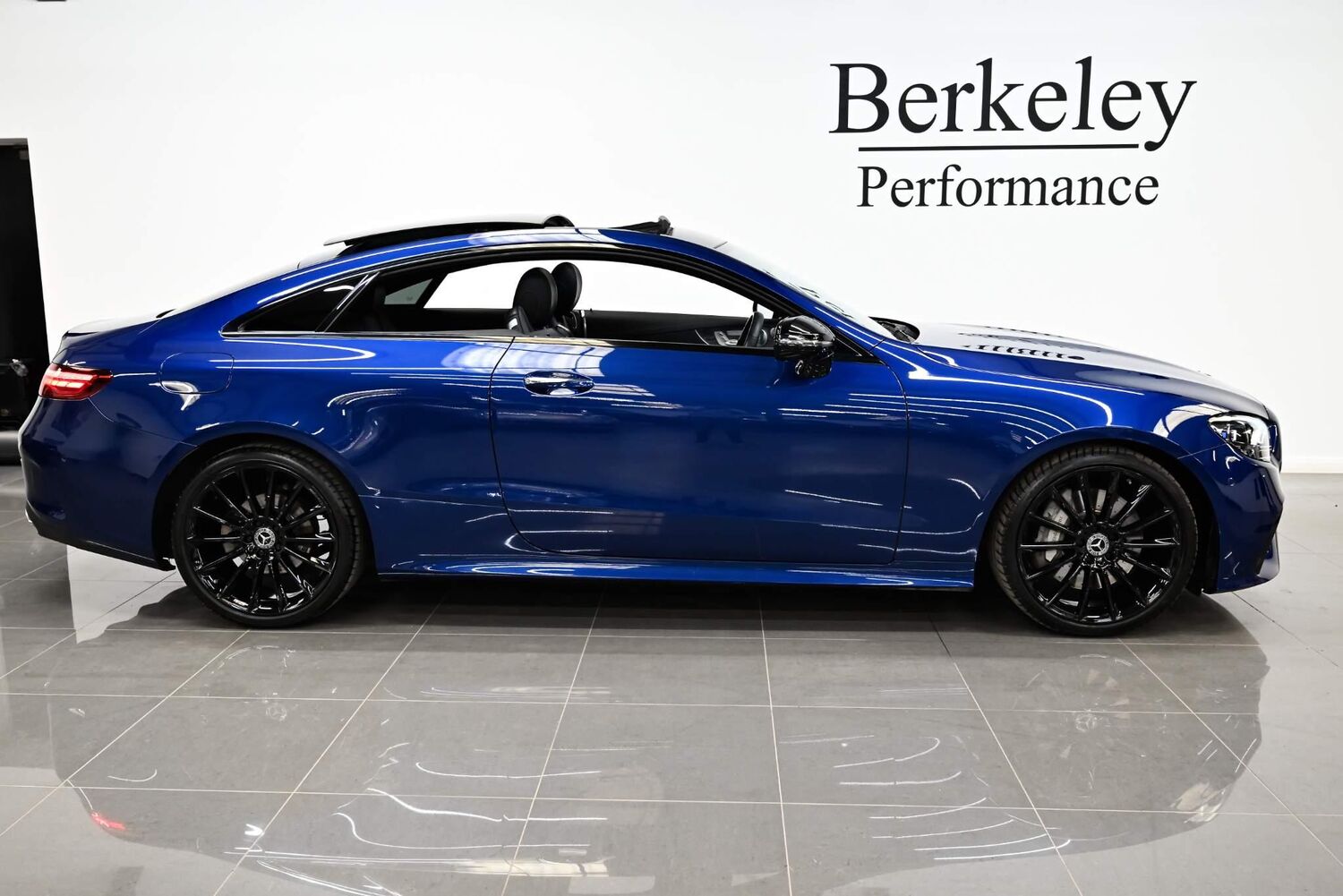 SOLD - Used MERCEDES-BENZ E CLASS 2021 Blue in Tamworth, Staffordshire ...