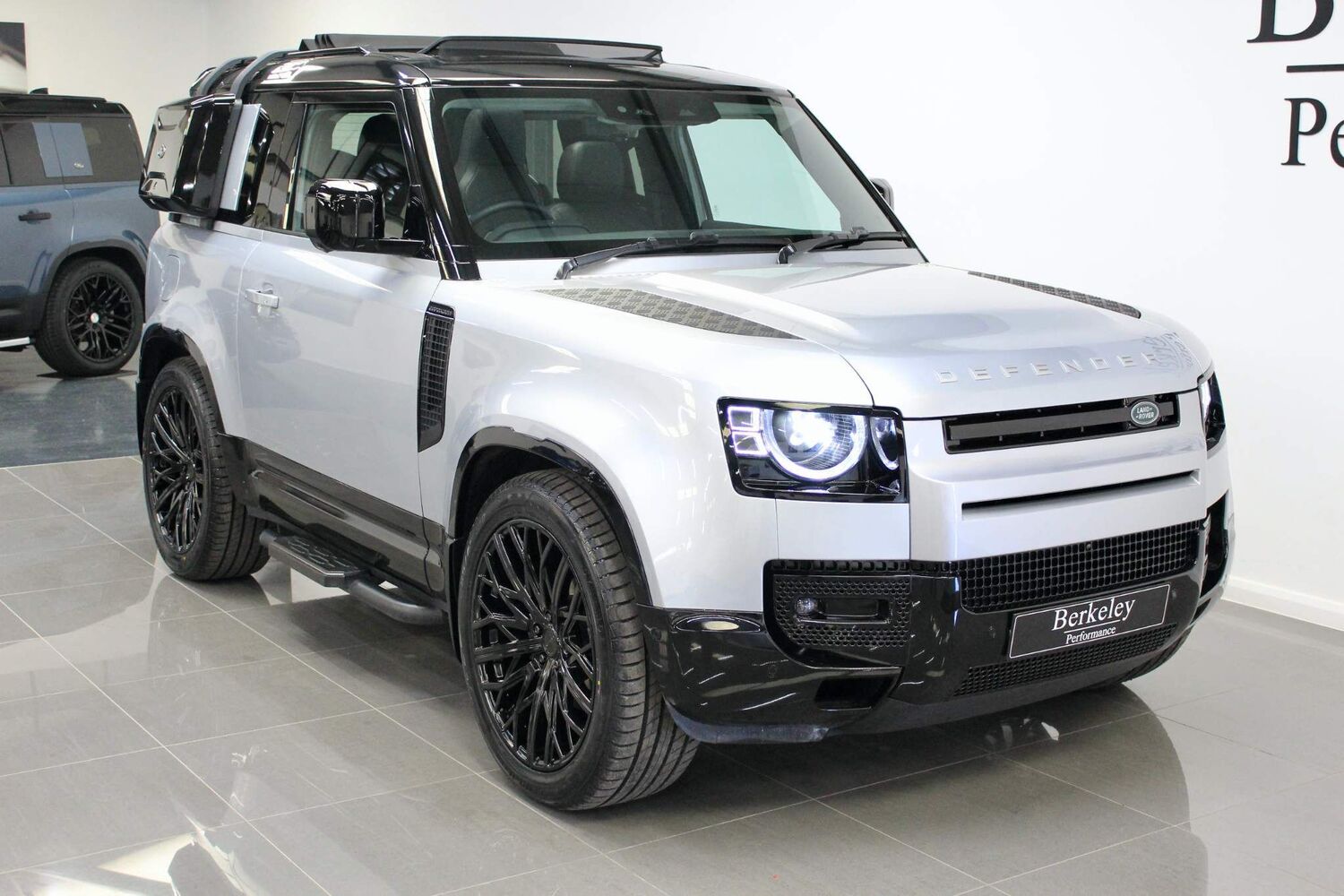 SOLD - Used LAND ROVER DEFENDER 90 2021 Silver in Tamworth ...