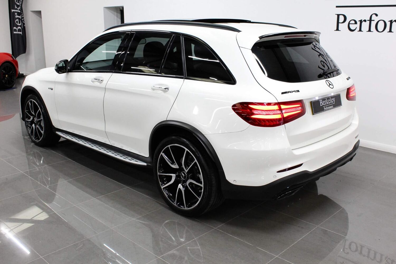 SOLD - Used MERCEDES-BENZ GLC 2019 White in Tamworth, Staffordshire ...